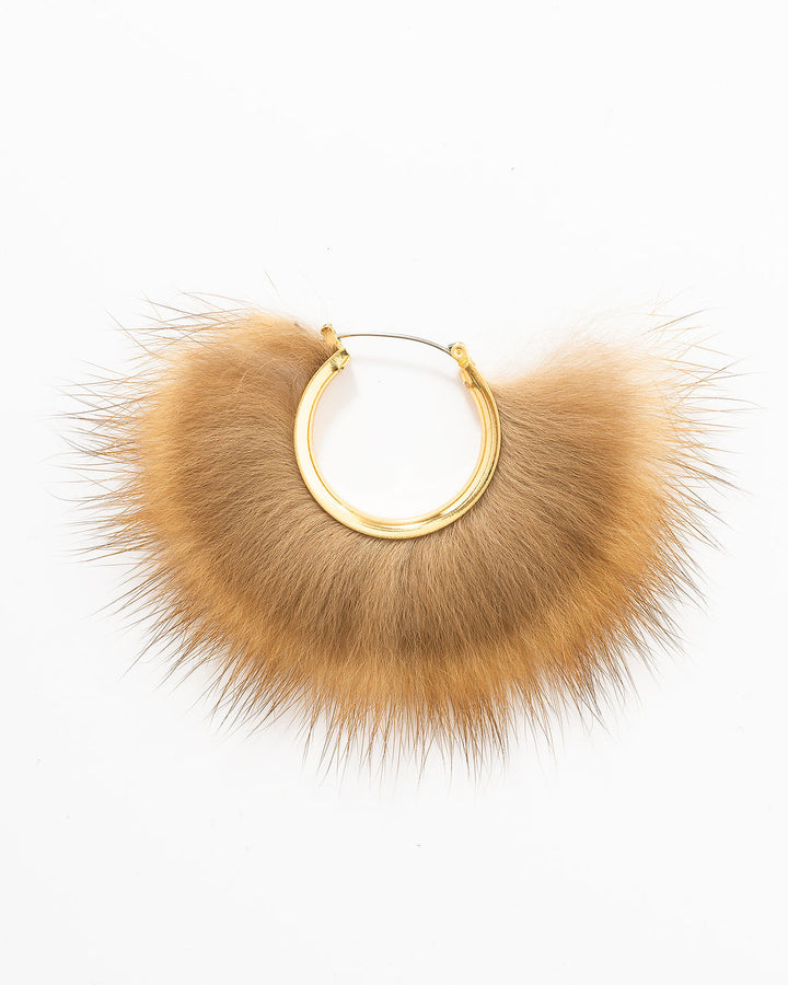 The art of Wild Fur Jewelry – Vanessa Aegirsdóttir